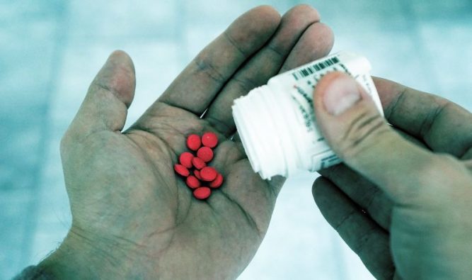 Estatinas | Qué son, origen, usos, efectos secundarios | Colesterol